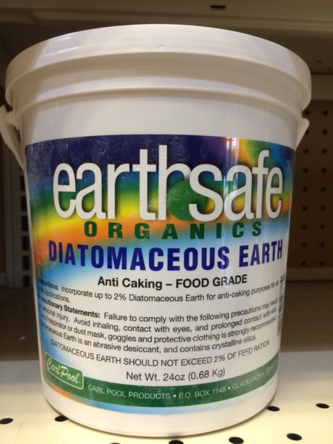 Diatomaceous Earth – The Natural Bug Killer :: New Braunfels Feed & Supply